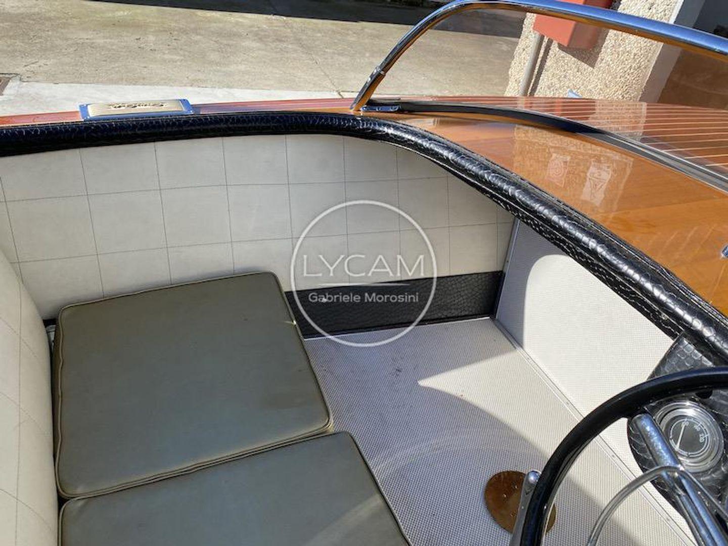 Chris-Craft Cobra 18'