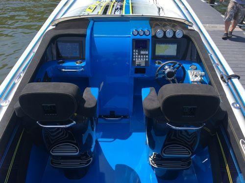 Outerlimits Powerboats SL-52